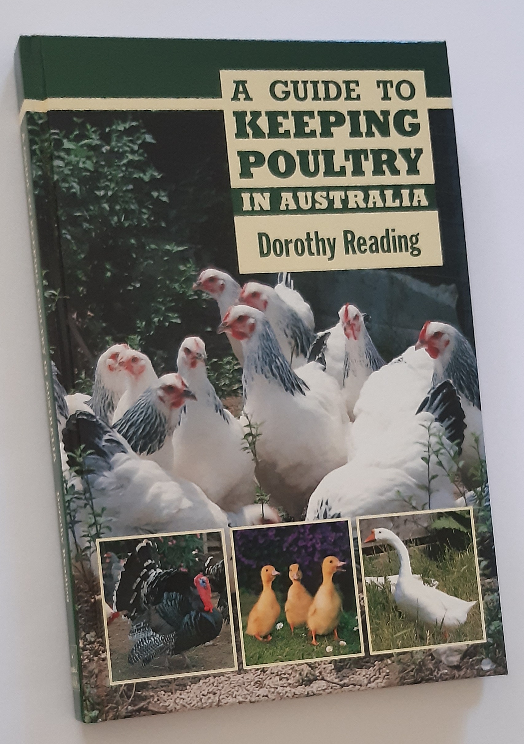 A GUIDE TO KEEPING POULTRY IN AUSTRALIA